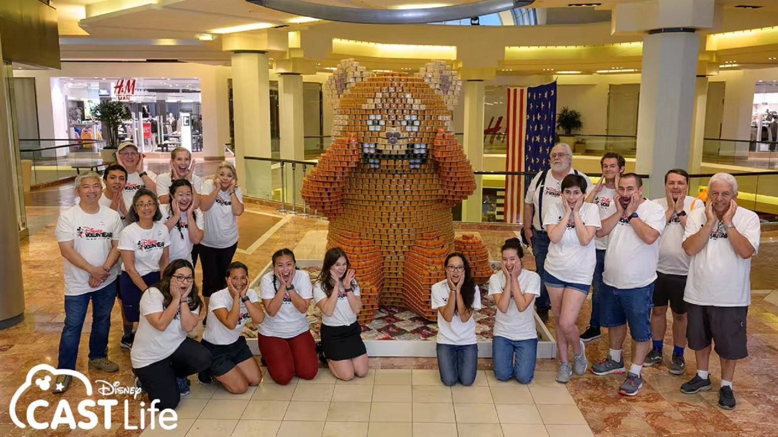 Disneyland Resort Cast Members Team Up to Fight Hunger with Disney and ...