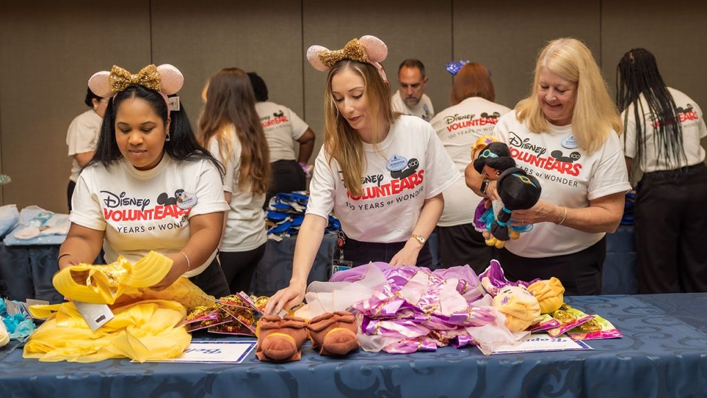 Meet the Cast Behind Walt Disney World’s Largest Wish-Granting Event ...