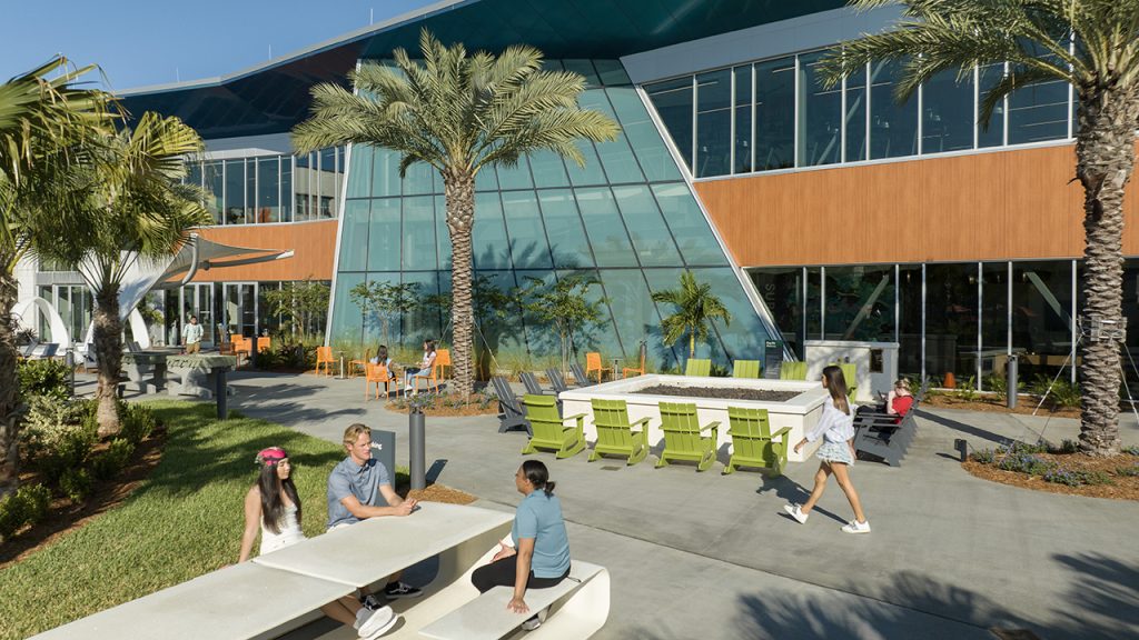 5 Ways the Disney College Program Will Change Your Life - Disney Parks Blog