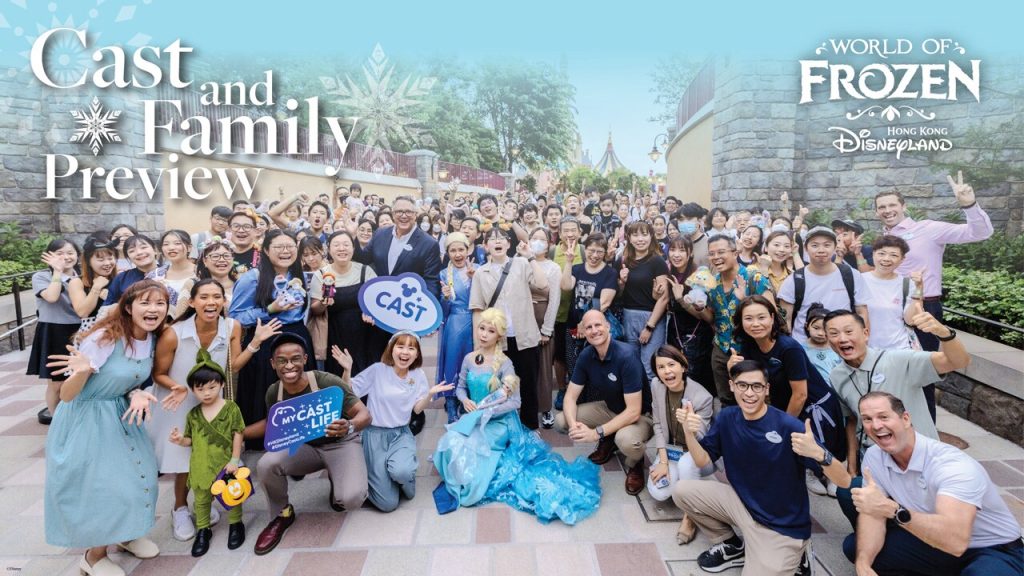 Hong Kong Disneyland Cast Members Get a World of Frozen First-Look ...