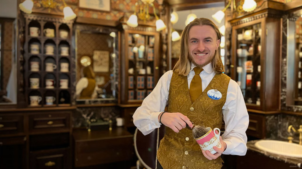 Amazing Disney Barber Delivers ‘Old-Fashioned’ Happiness