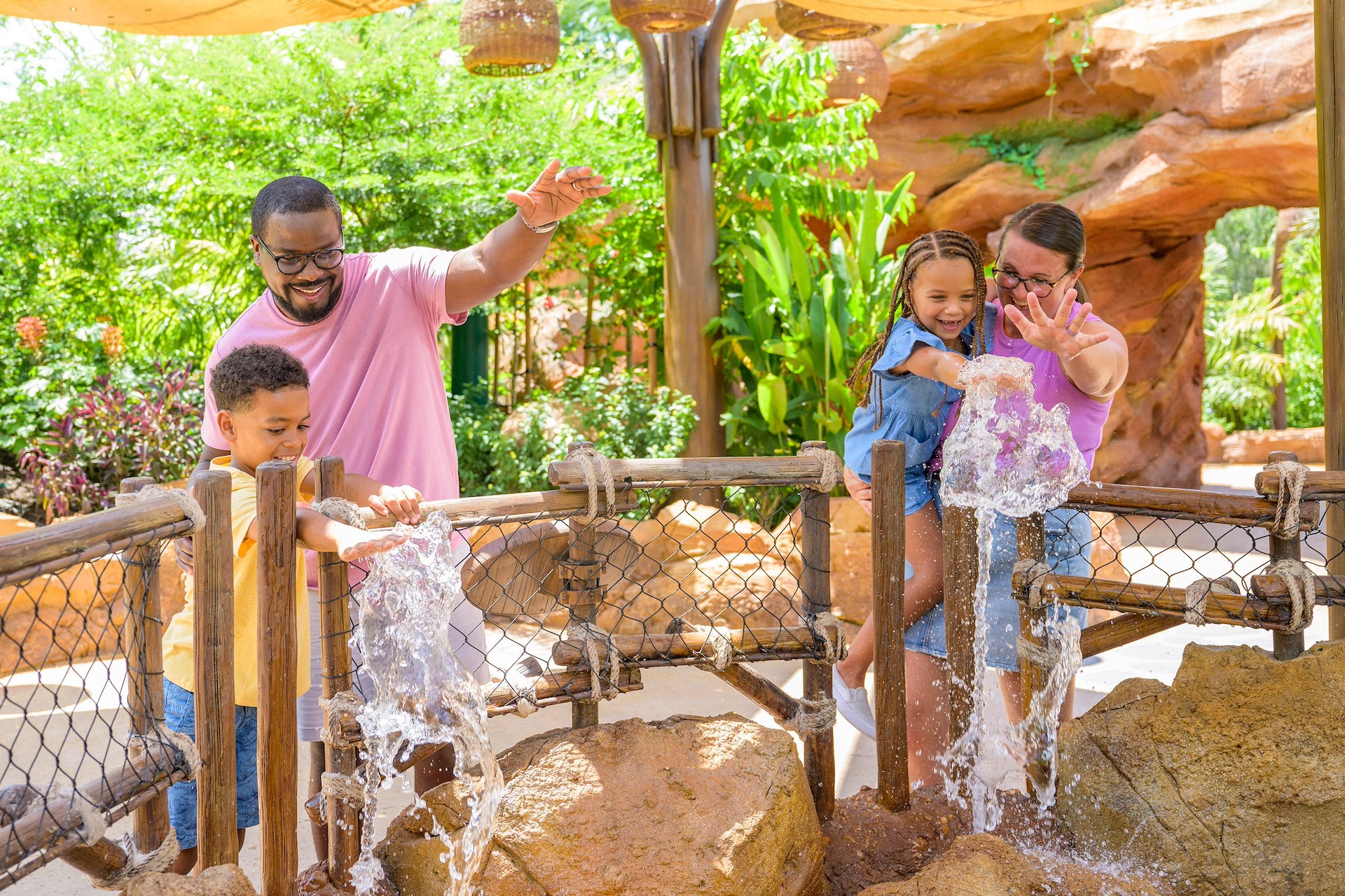 Tips to Stay Cool at Disney World in the Summer