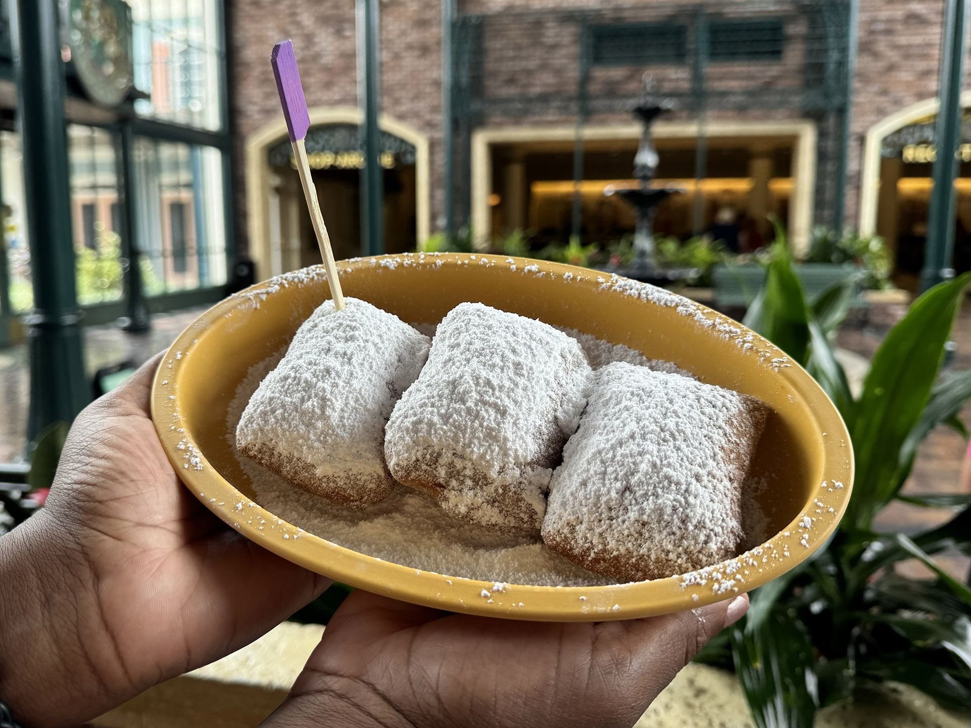 Four Ways to Eat Beignets at Disney World
