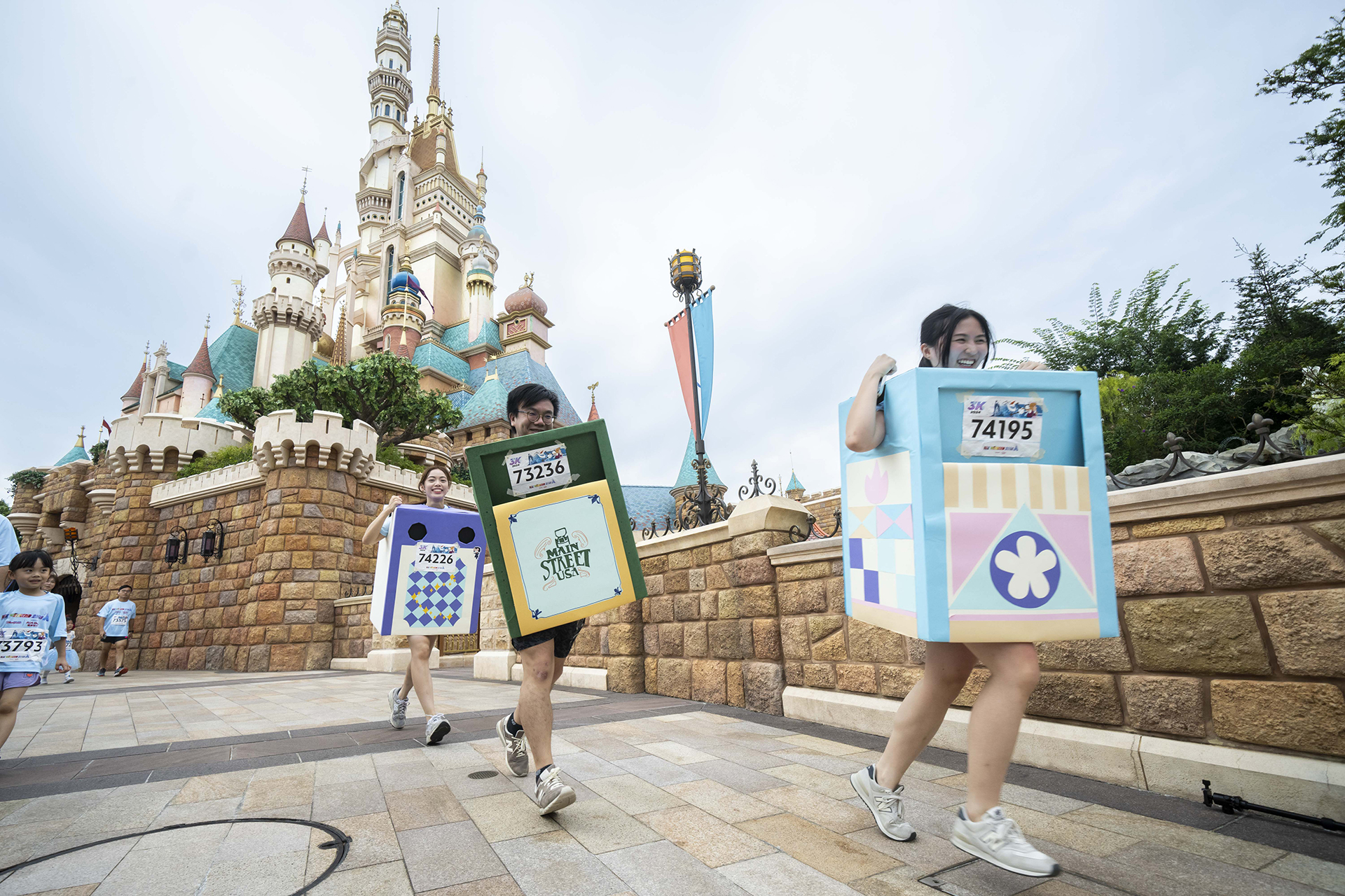New Mystery Trash Cans Create a Phenomenon at Hong Kong Disneyland ...