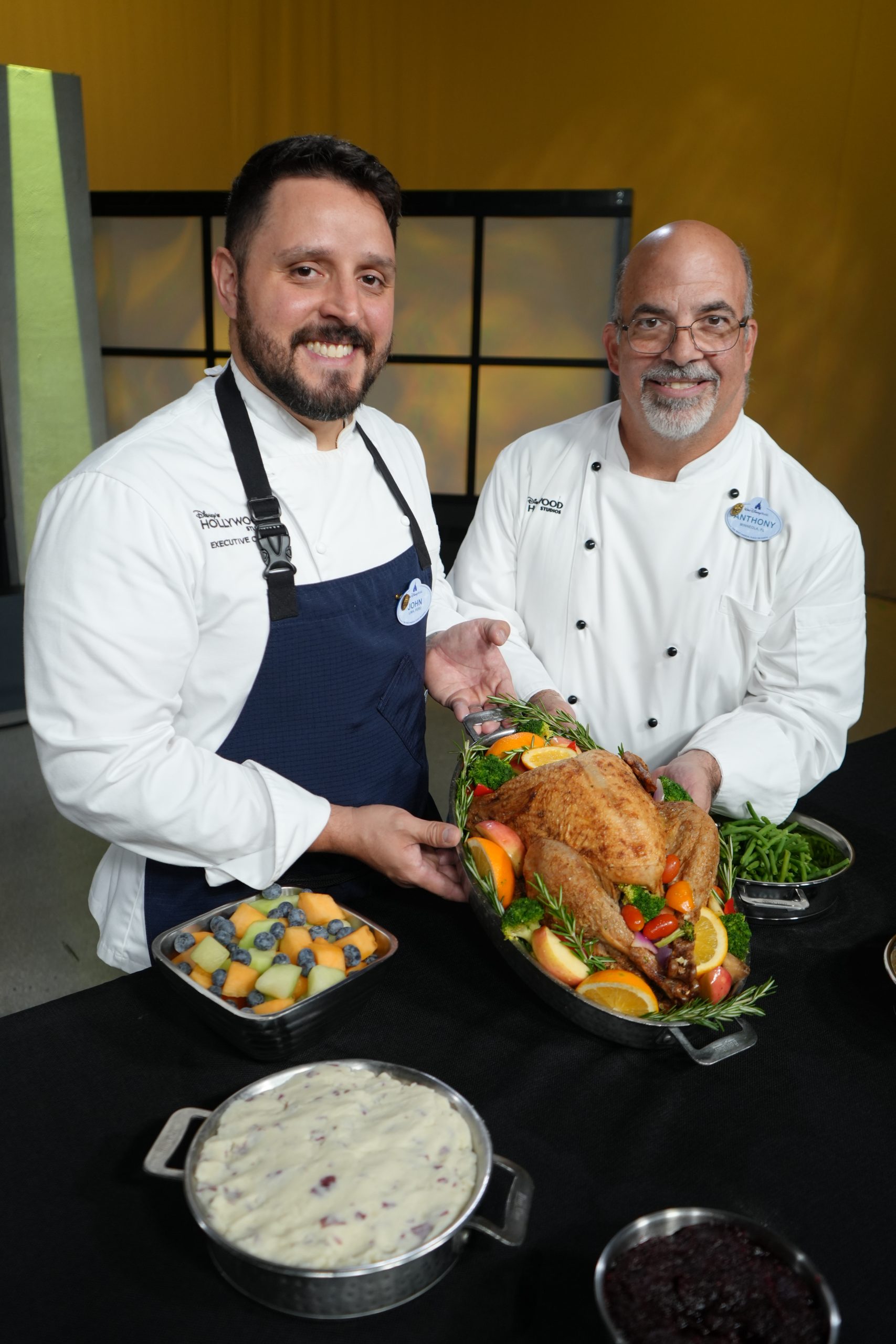 Disney Serves Up Food for Families in Need this Thanksgiving - Disney ...