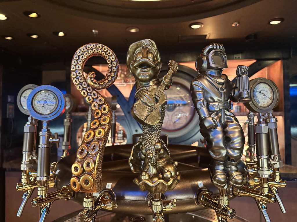 FULL GUIDE to Lounges, Bars, and Cafes on Disney Treasure - MickeyBlog.com