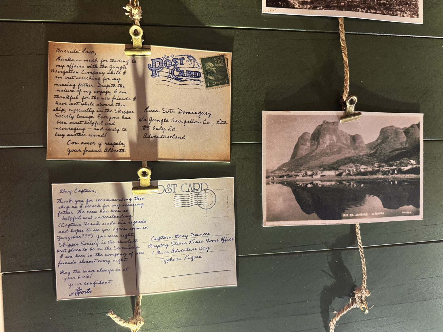 Guide to Disney Treasure Bars, Lounges and Cafés