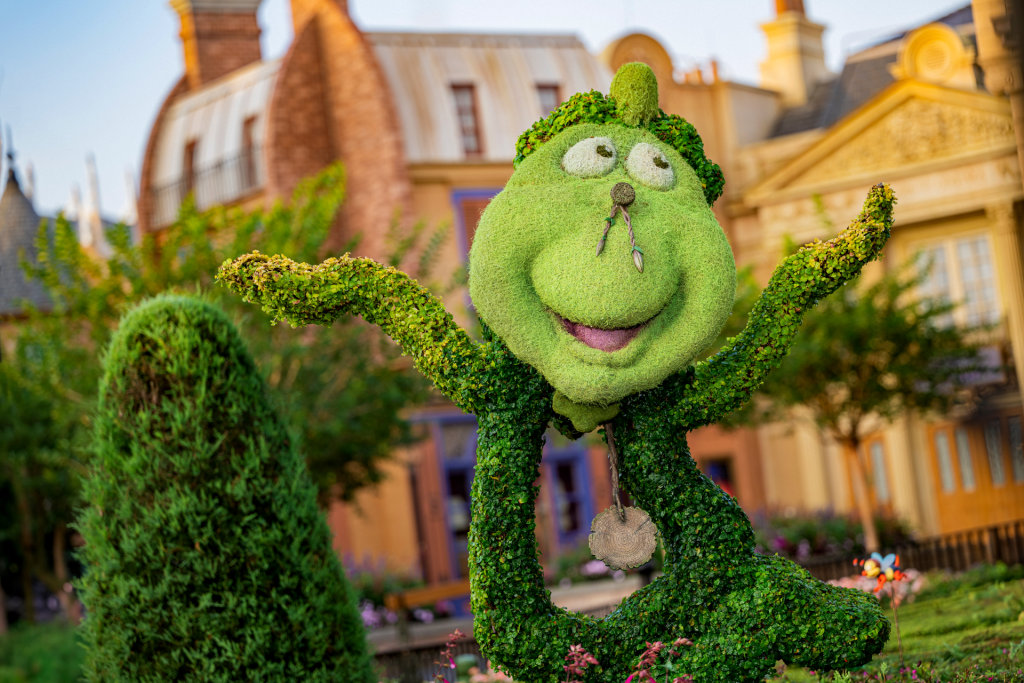 Topiaries at EPCOT: 30 Years of Innovation