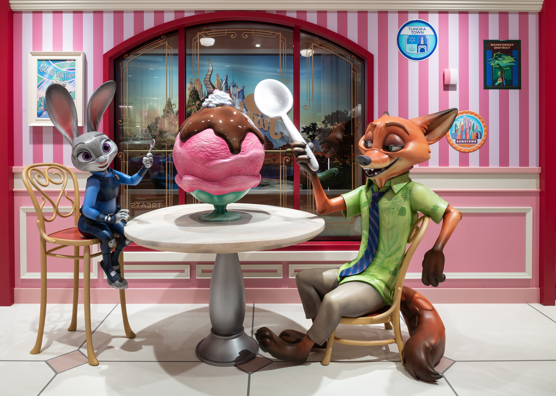 Disney Treasure Dining: Every Place to Eat Onboard