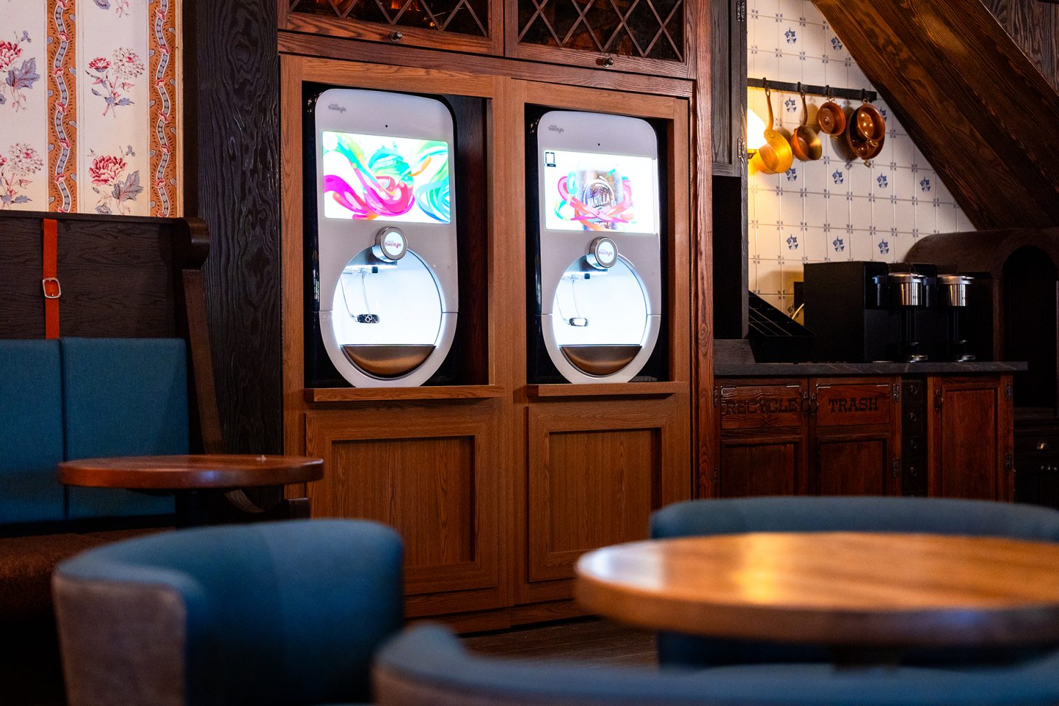 New DVC Lounge at Magic Kingdom: McKim's Mile House