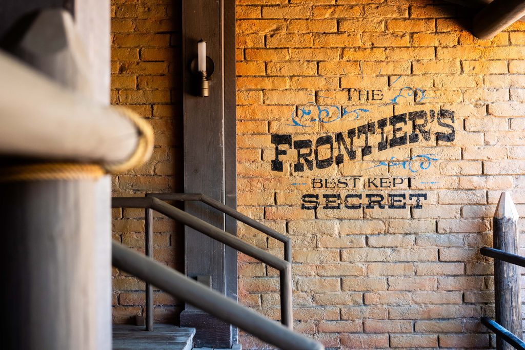 New Disney Vacation Club Lounge Opens at Magic Kingdom Park - INTERCOT