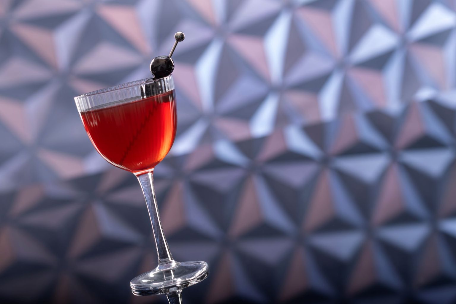 GEO-82 Food and Drink Menu and Opening Date