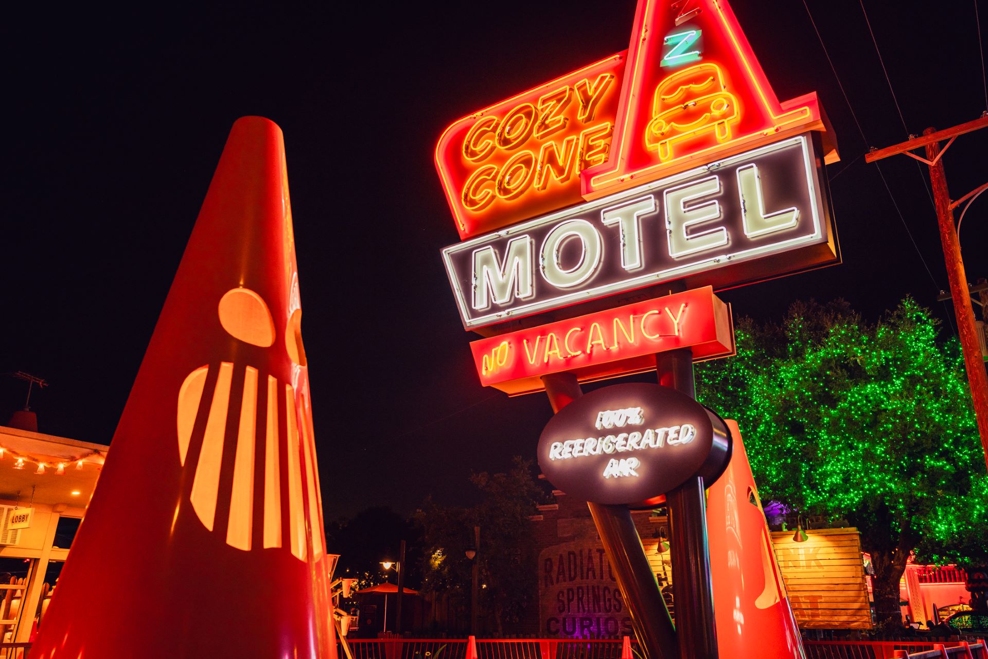 Disneyland Announces Halloween Plans for 2025: Oogie Boogie Bash and ...