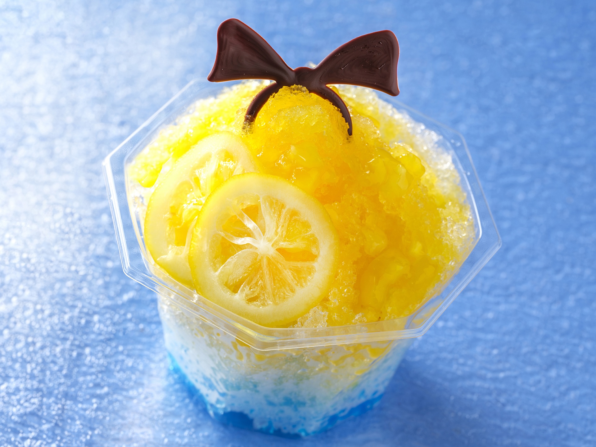 How to Stay Cool Tokyo Disneyland This Summer