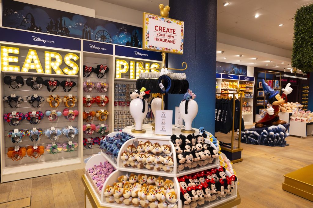 Disney Parks Merchandise Launches in Disney Store Destination at ...
