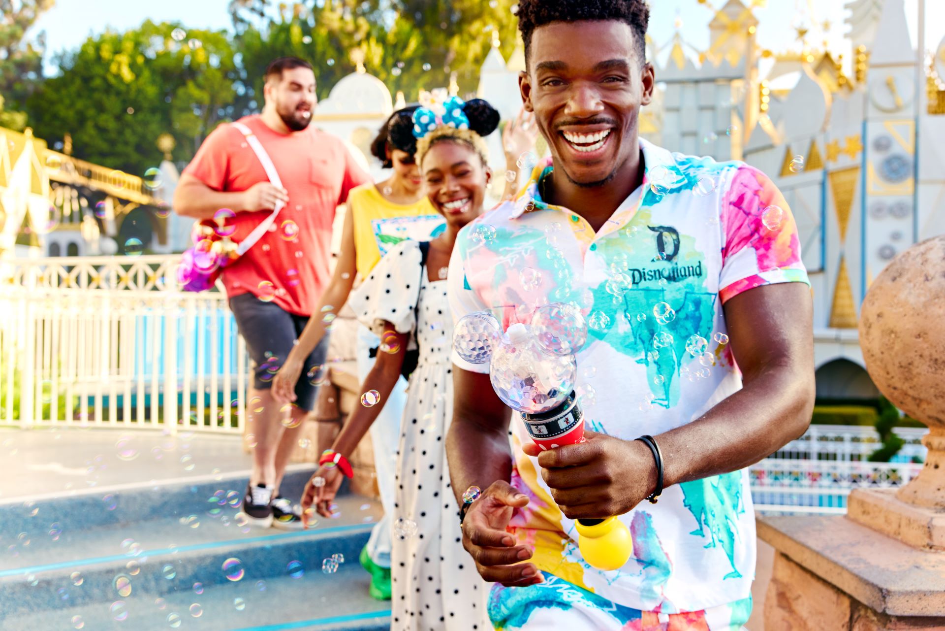 How Many Days to Visit Disneyland Resort? Here's Our Guide