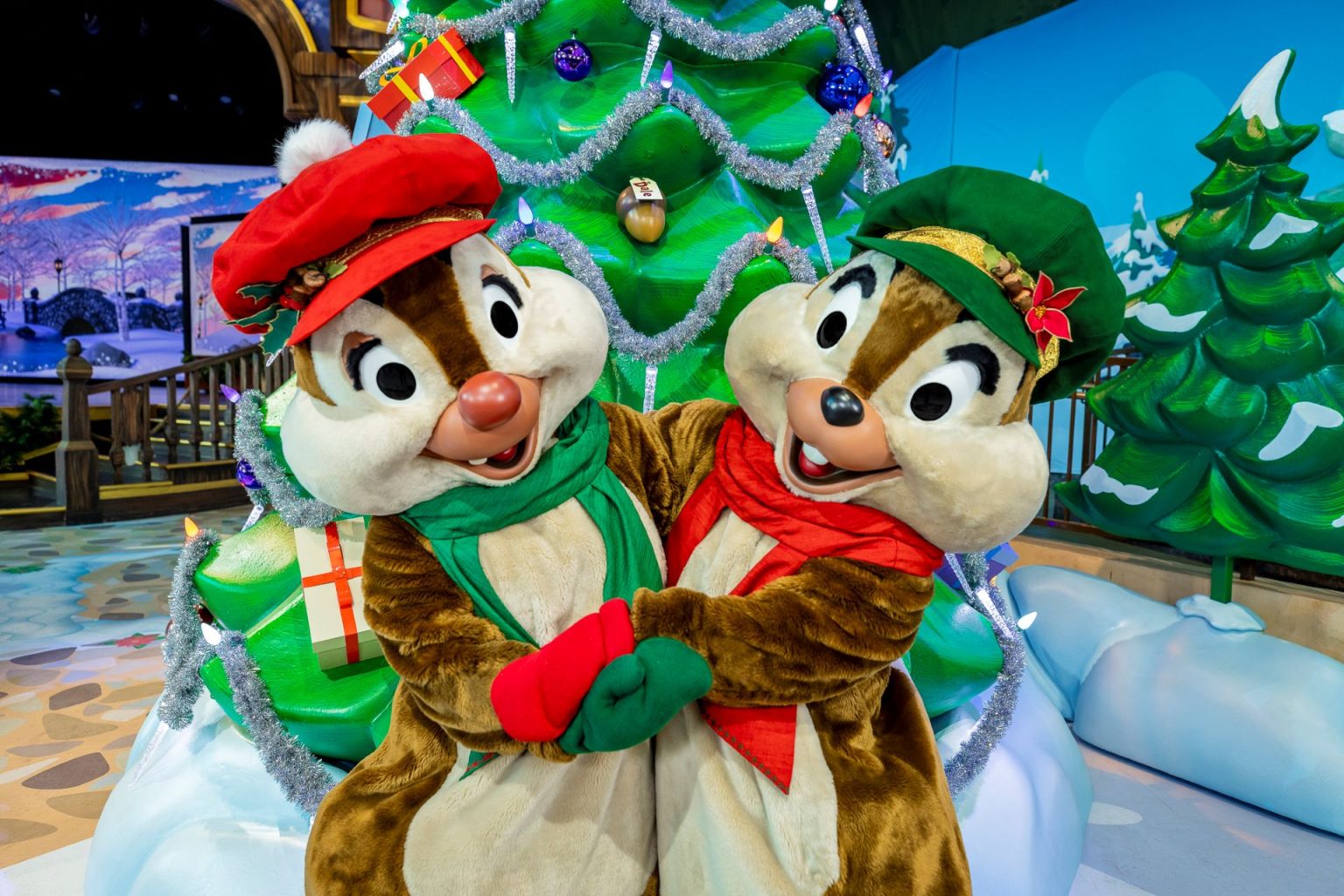 2025 Christmas Characters at Disneyland for the Holidays