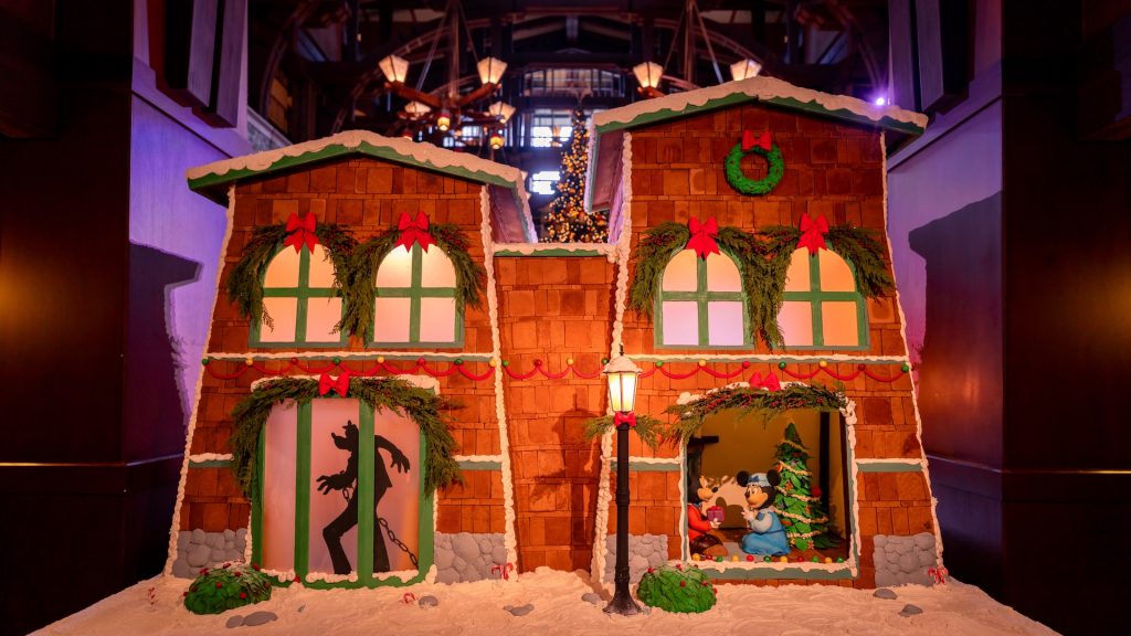 Gingerbread at Disneyland: Where to Find These Sweets